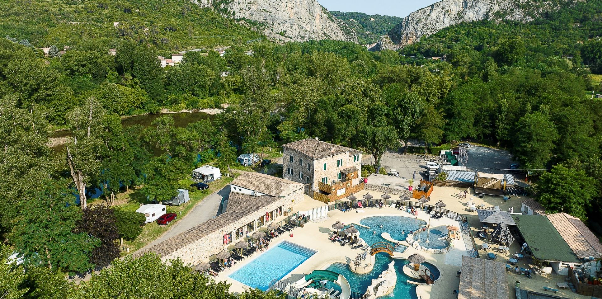 Camping Le Castel Rose Yelloh Village In Anduze Ten Dreamy 4* And 5*